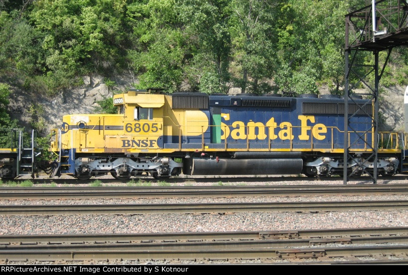 A Santa Fe SD40-2 snoot in St Paul MN on the BNSF in 2005.